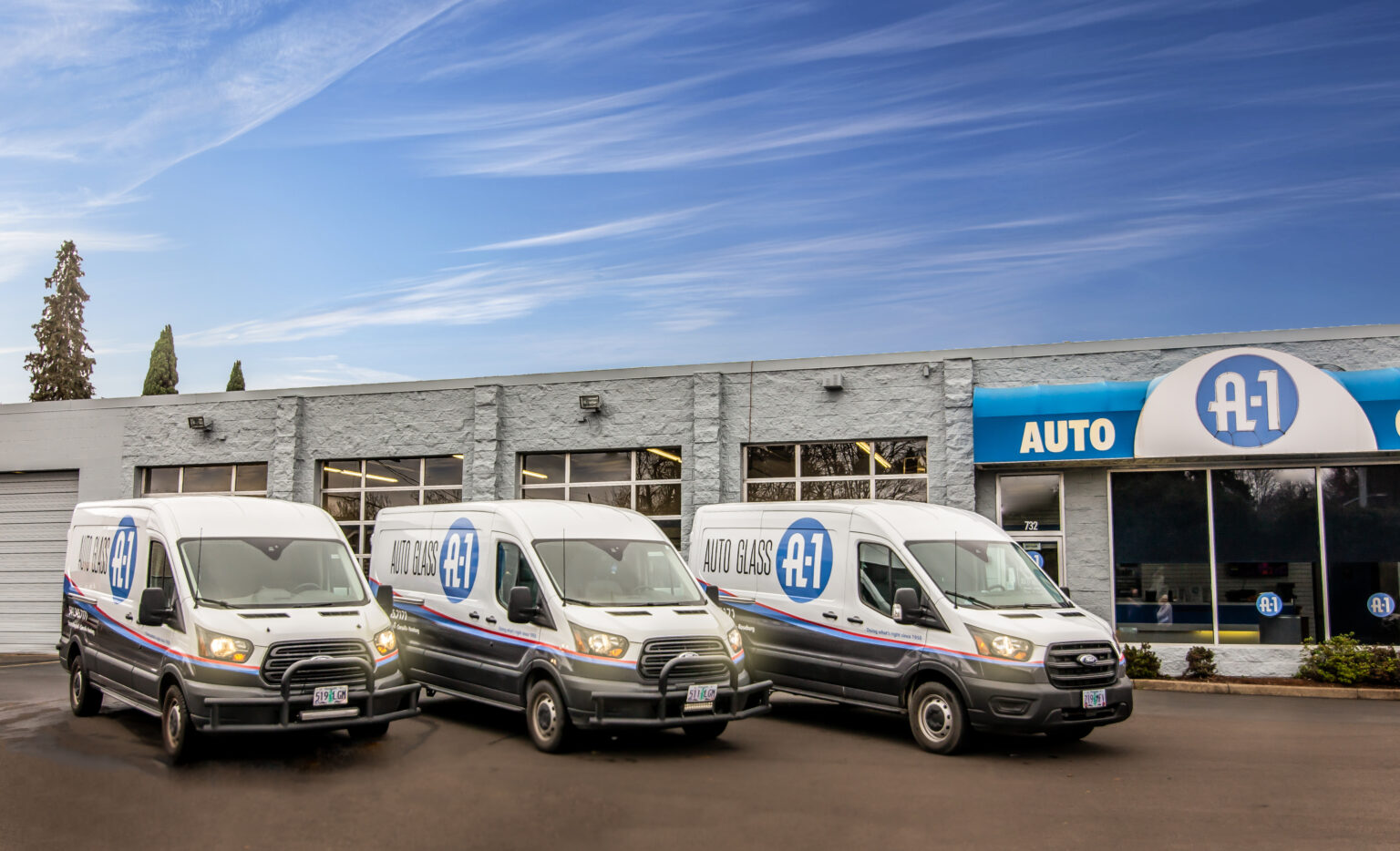 Windshield Replacement Experts I Same Day Service Available